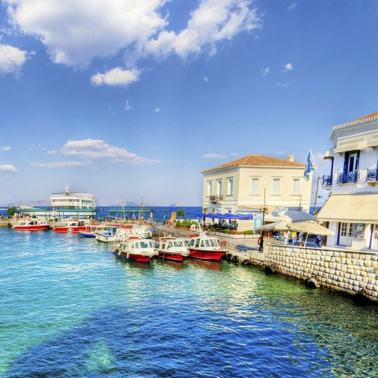 Destinations in Greece | Travelive